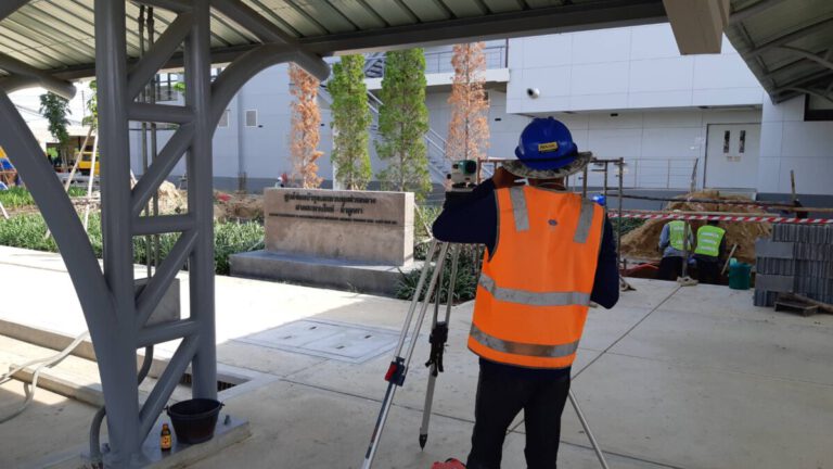 Cable trance รถไฟฟ้า BTS. - บริษัท สำเร็จรูป จำกัด